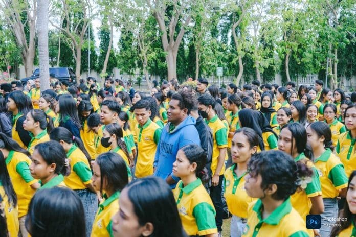 1.750 Mahasiswa Undana Dilepas untuk KKN 2025, Mengabdi dari NTT hingga ...